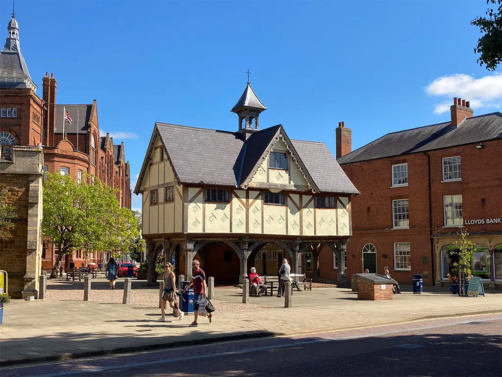 Market Harborough, Leicestershire, UK | Shops, Restaurants & Attractions